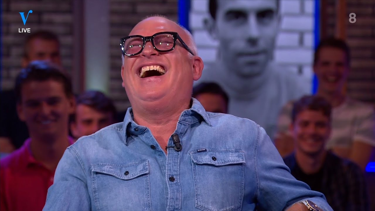 Derksen e Van der Gijp lachen eigen rol in tv-spotjes